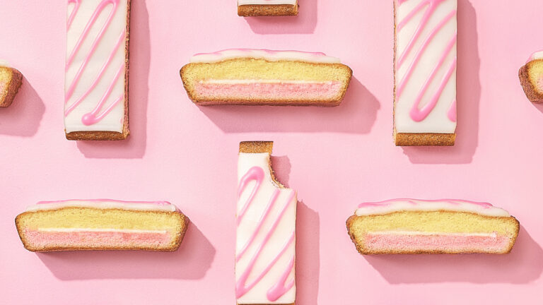 Exceedingly Good Cakes - Mr Kipling UK